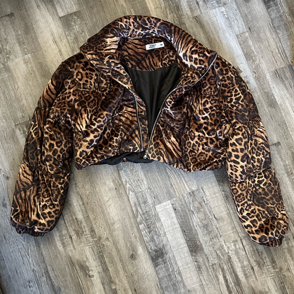 Tiger Mist | Jackets & Coats | Tiger Mist Animal Print Puffer Crop ...